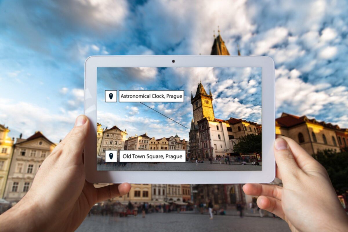 AI and Augmented Reality: Revolutionizing App Experiences with Appy Pie ...