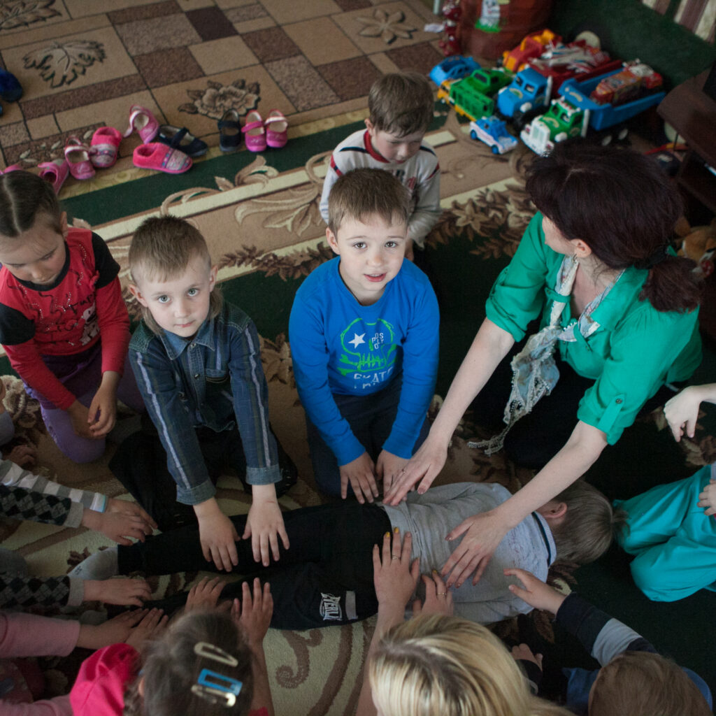 "Building Bonds, Changing Lives: Theraplay Training for Australian ...