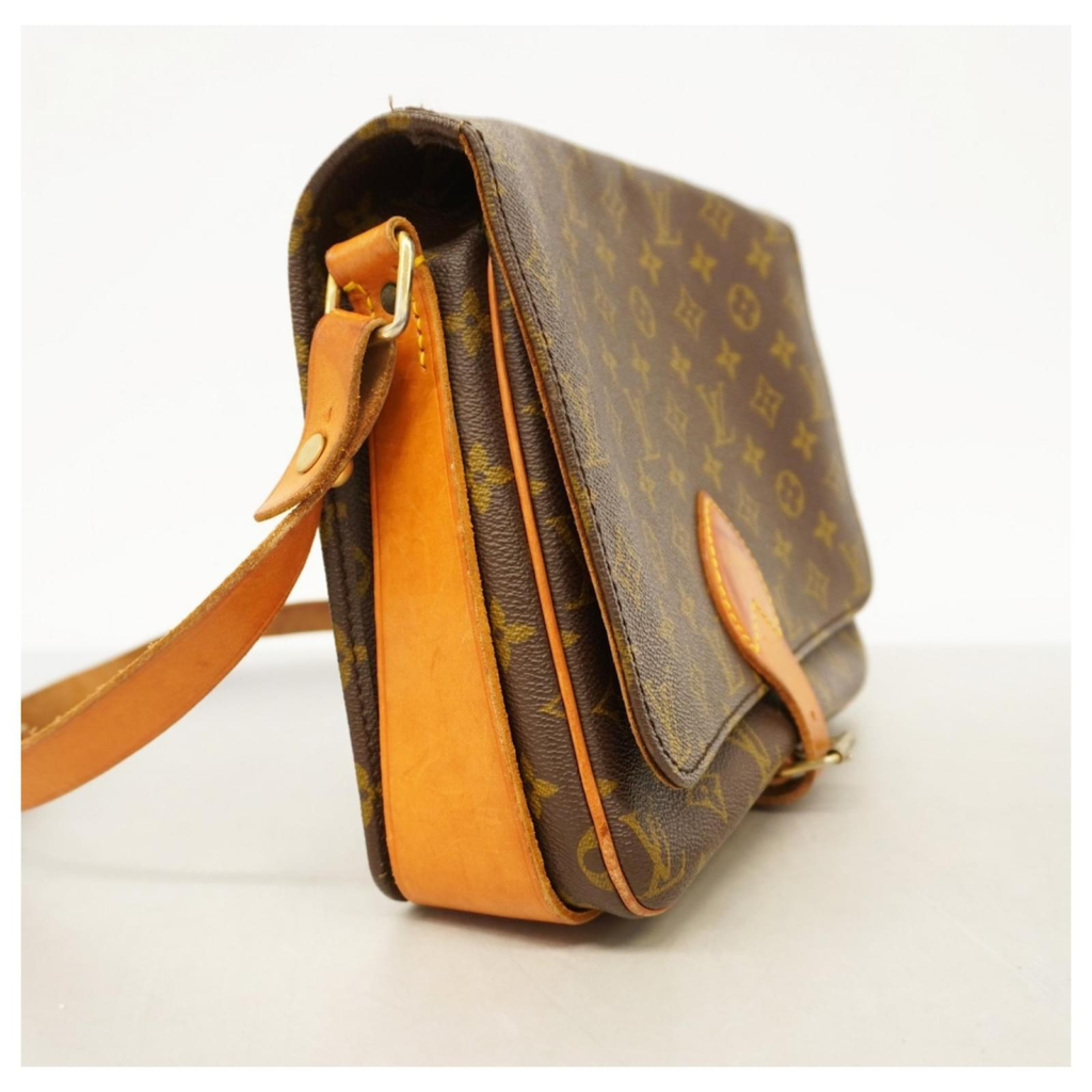 The Truth About the Fake LV Bag and How Luxecarryme Changed My Perspective